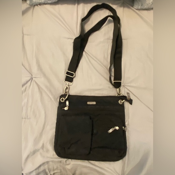 Baggallini | Bags | Bagallini Black Cross Body Bag | Poshmark